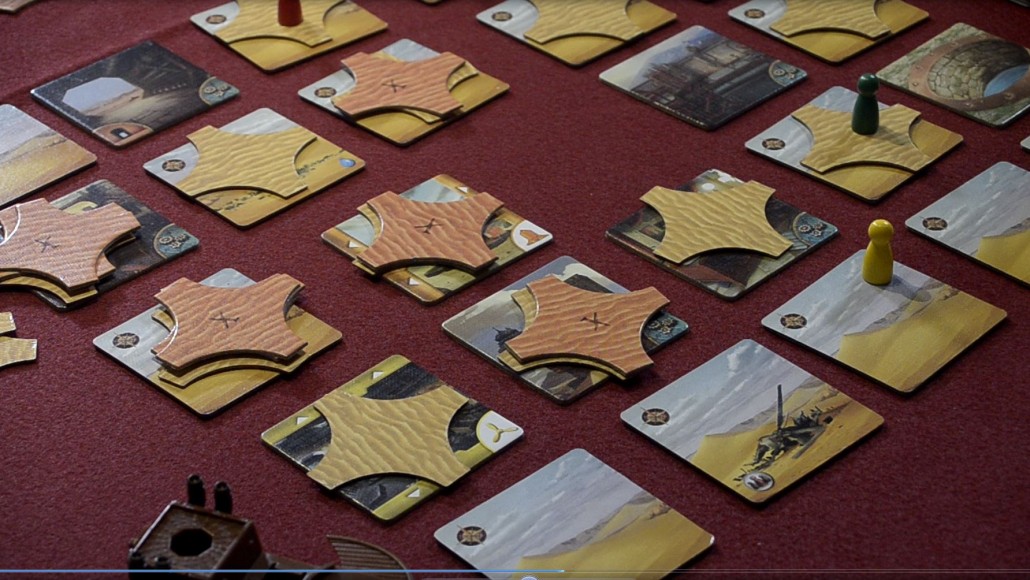 Games in Five | Board Game Tutorials | Distractovision